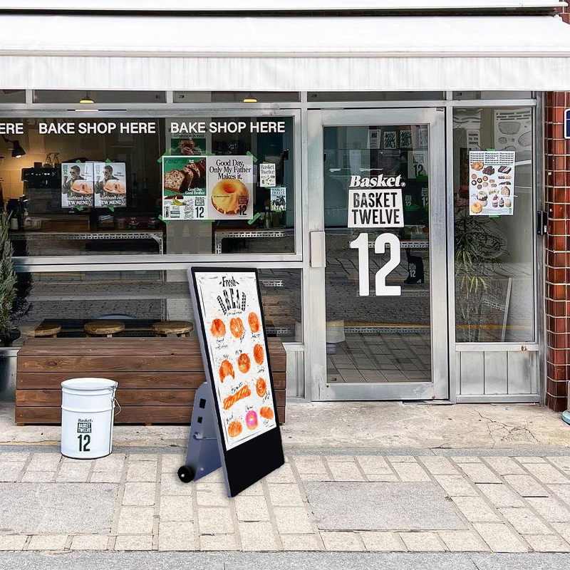 Portable outdoor digital LCD display , Outdoor battery powered LCD ...